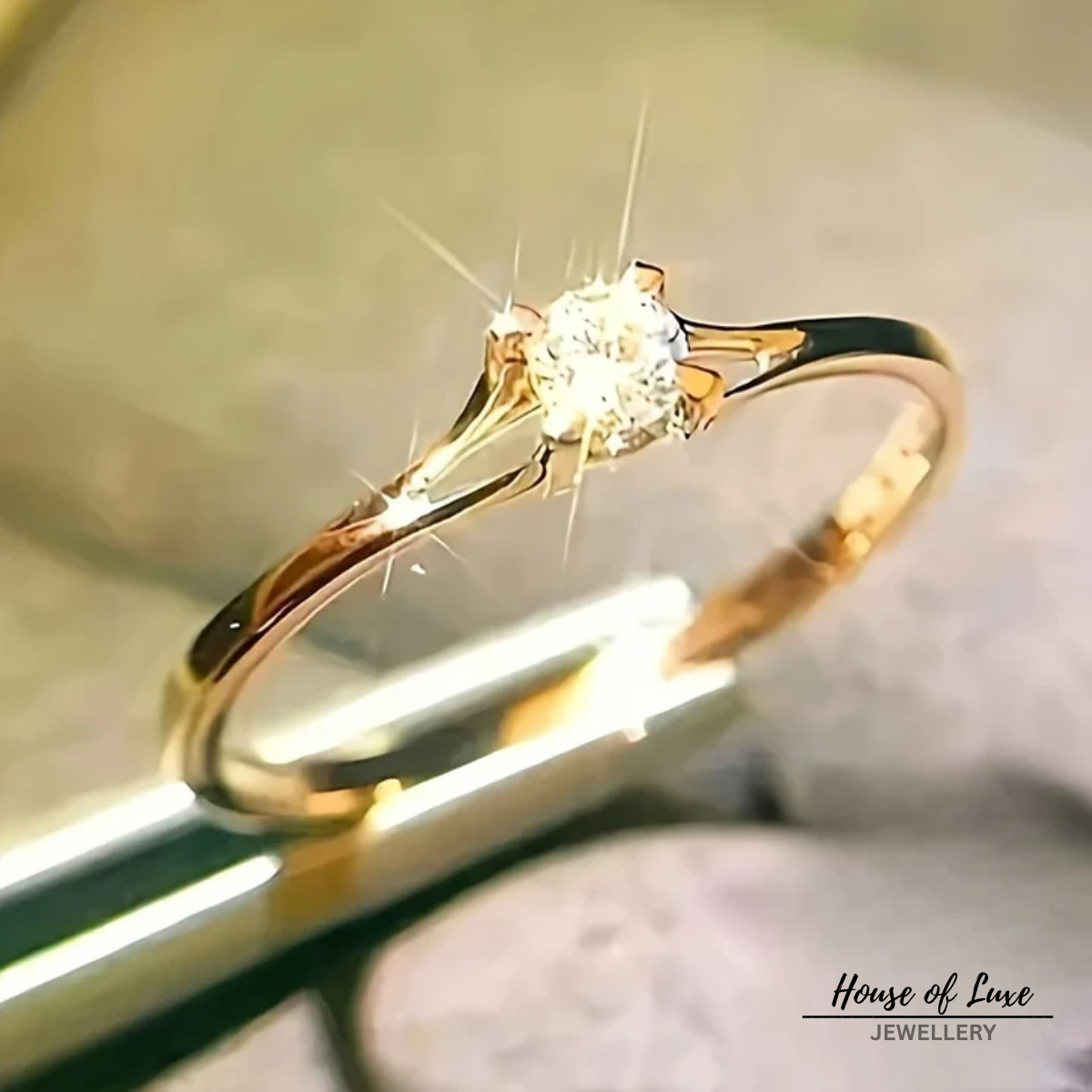 ZIRCONIA SPARK GOLD RING – House Of Luxe